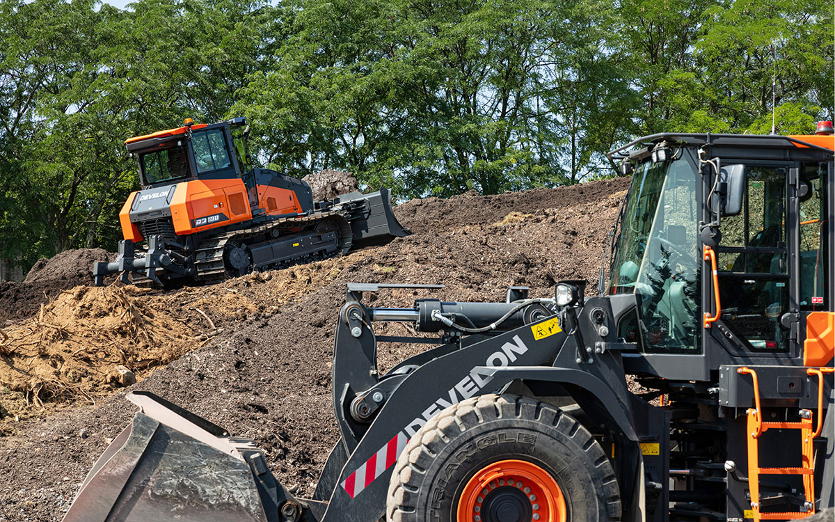 The Most Essential Wheel Loader Attachments for Every Job - Excavators ...